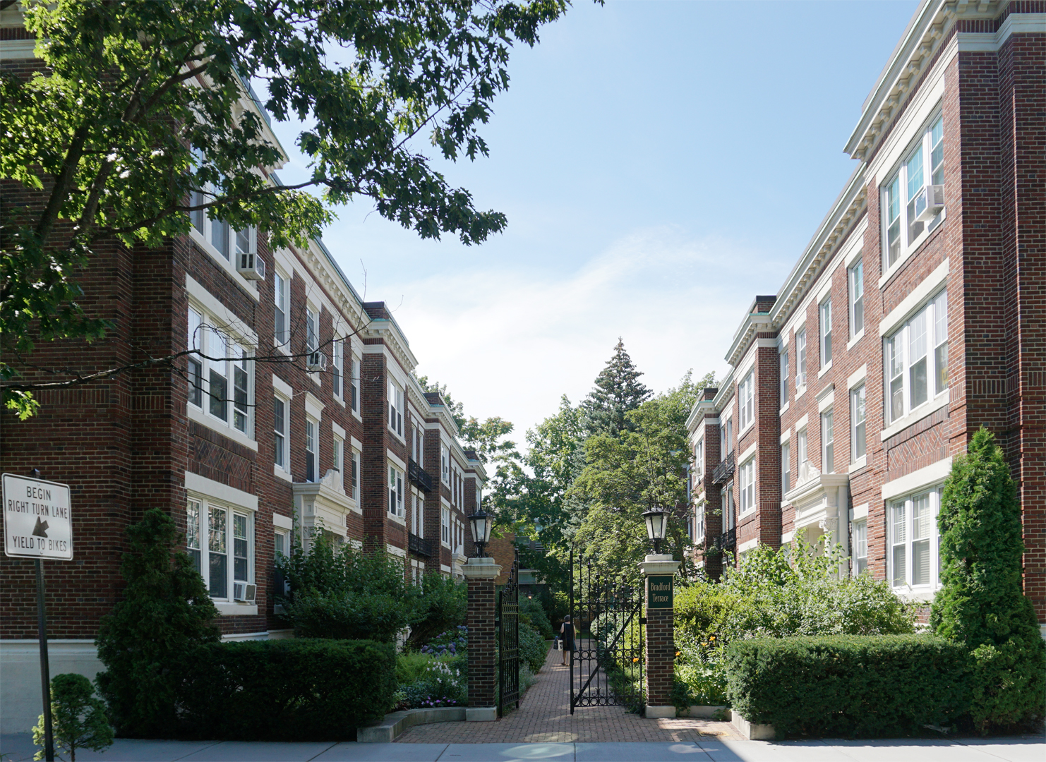 Babcock St. East Walking Tour